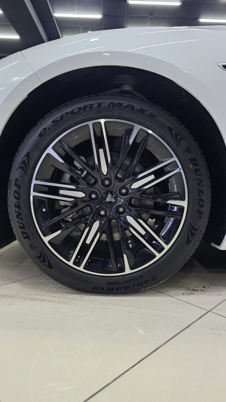 HOZON neta s hybrid