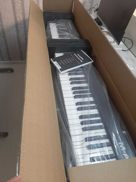 Продается MIDI клавиатура M-Audio Keystation 88 MK3.