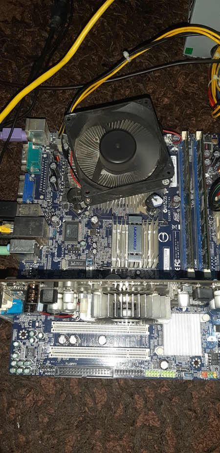 Материнская плата ddr2 G31 штука есть