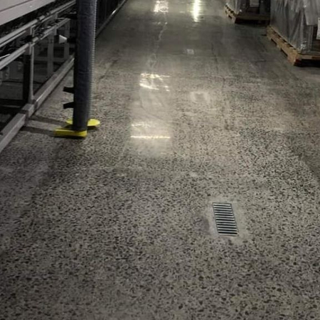 Beton polar uchun lak ishlab chiqarilga joyi made in Turkey