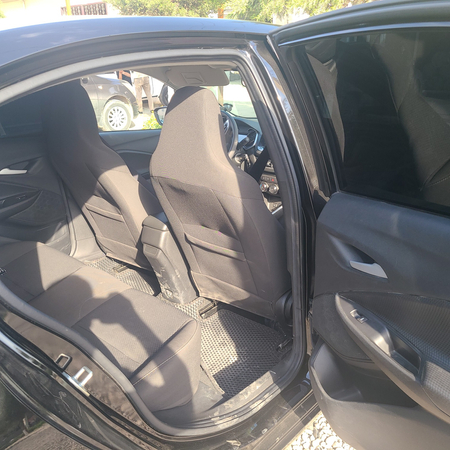 Chevrolet onix 3