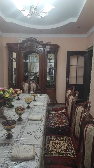 Срочно продается квартира 3х комнатная. Себзар