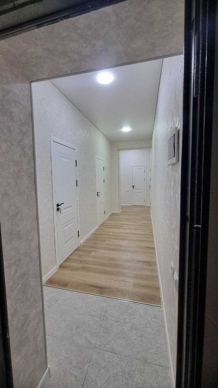 Срочно продается 3х комнатная квартира 3 этаж ЖК Азия(м999)