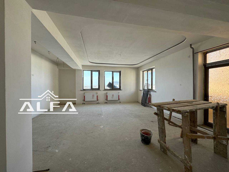 2 xonali 90m² 8-qavat sotiladi