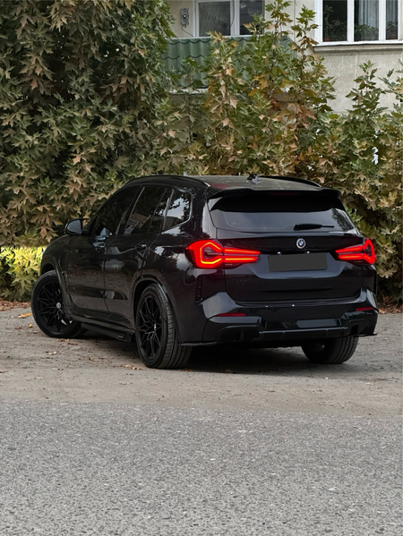 BMW iX3 с пробегом