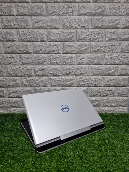 Dell мощный хамёнбоп Gaming ноутбук сураганлар учун махсус.