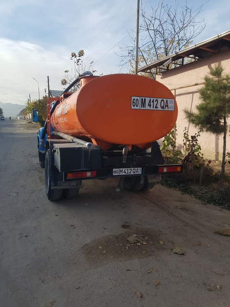 Водовоз! Сув ташувчи!