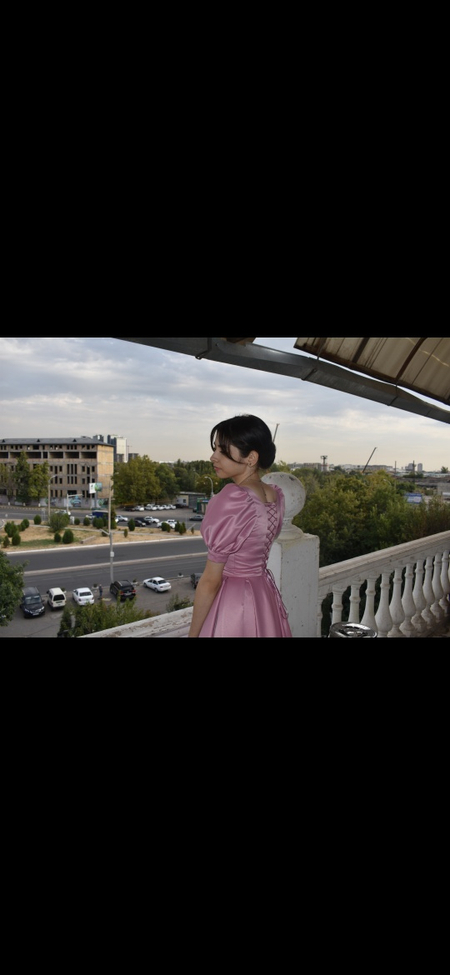 Шикарное вечернее платье