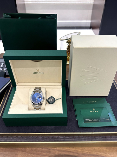 NEW Rolex Datejust 41mm Steel 126300 Blue
