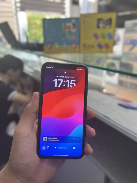 Iphone 11 128/76% foiz