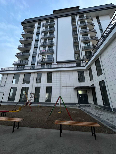 Срўчно  продаёеся 1x КВАРТИРА