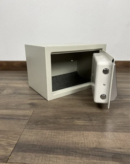 Сейф seyf 20x31x20см скидка!!!