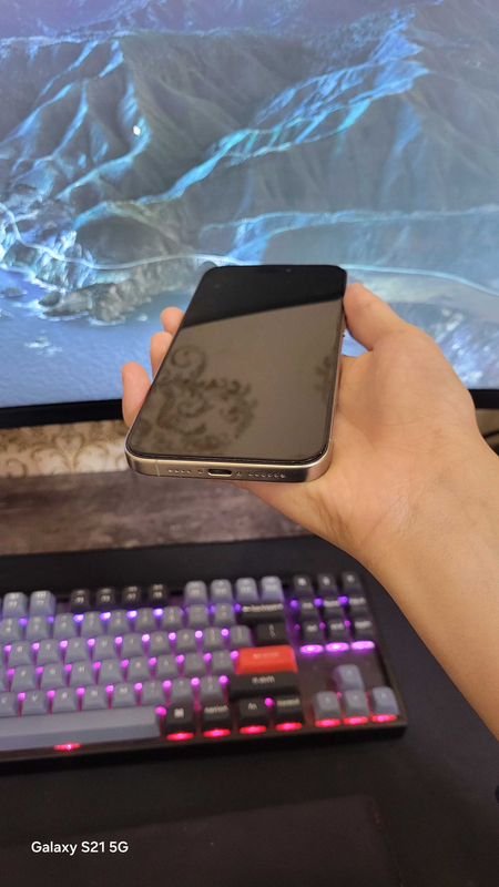iPhone 15 Pro Max, 100% Батареи, 86 Циклов, 256 ГБ.