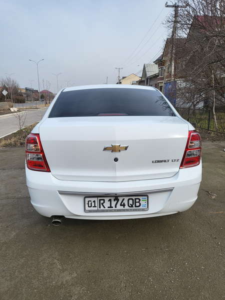 Продам Cobalt автомат 28тыс.км, 2021 (кузов 2022год). Чистый, бензин