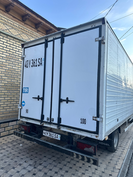 Mersdes bens 906 butka bn karonasi sotiladi