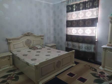 3 xona. 3 etaj.  Faqat oila uchun. Shartnoma asosida beriladi.