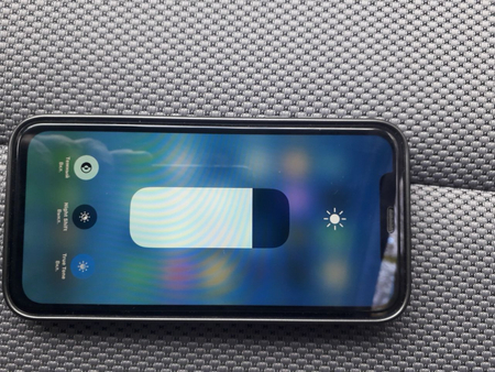 Iphone xr 13pro max korpusda xsga obmen bor