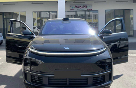 В наличии Lixiang L7Ultra 增程式SUV