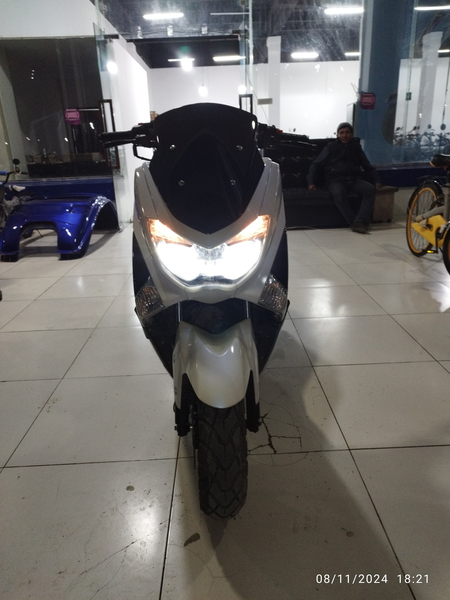 Benzinli Mototsikl