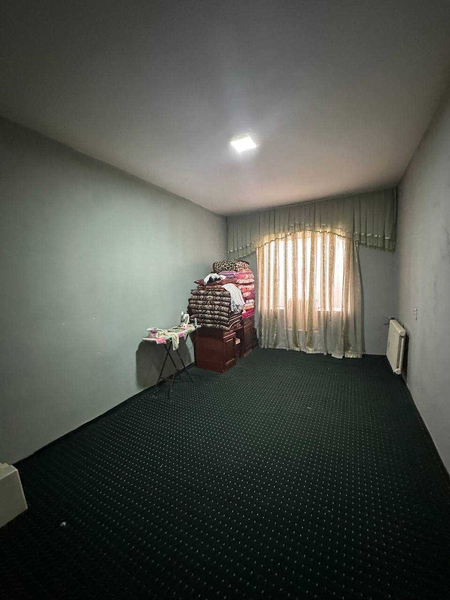 3 xonali 4 qavat Tezda sotiladi 5-Mkr Sagdiana