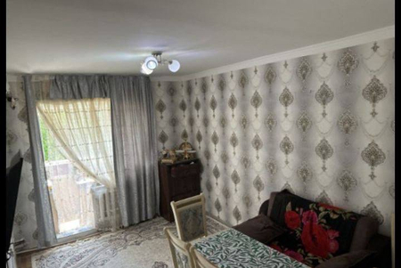 Срочно. Чиланзар 21.  2в3/4/4. Продаю.  53.000