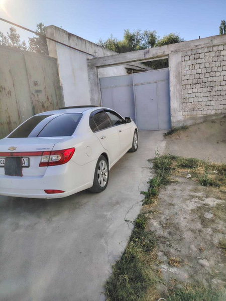 Chevrolet Epica сотилади