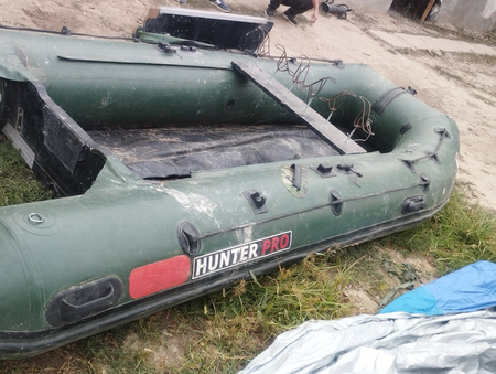 Продаётся лодка надувная hanter