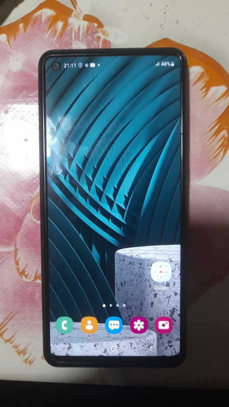Samsung a 21S  sotiladi