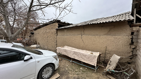 3.3 сотих УНВЕРСАМ