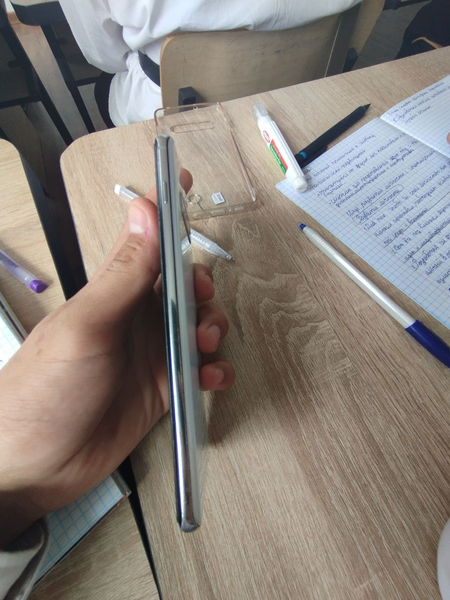 Samsung S10 pilus