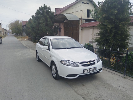 Gentra 2014 sotiladi