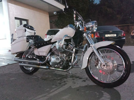 Продам мотоцикл Lifan LF 250 B как новый
