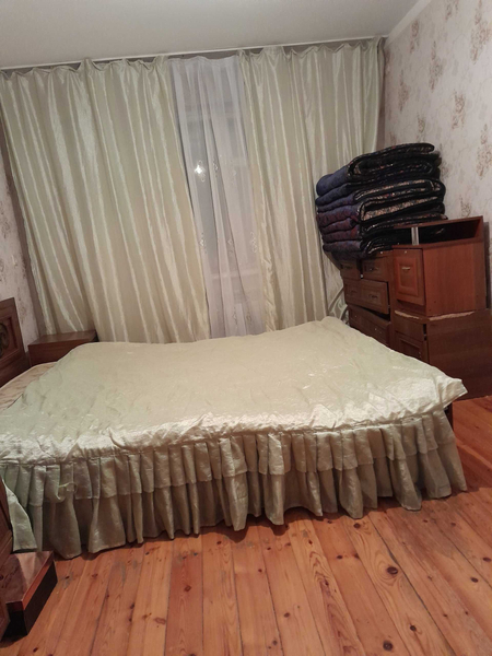 Срочно продается 3х комнатная квартира    ( 17 )