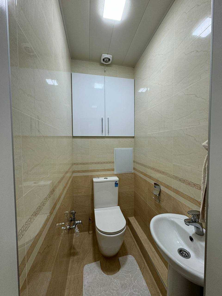 3 xonali 3-etaj 6 qavatli 
Yangi g’ishtli dom
100m2