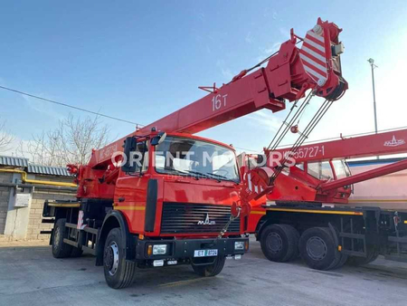 Автокран МАЗ 16 тонн