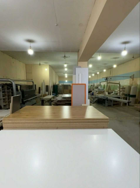 Продаётся 6 000 м². производственное здание.