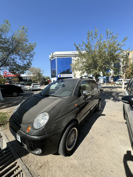 Chevrolet matiz vikupga beriladi