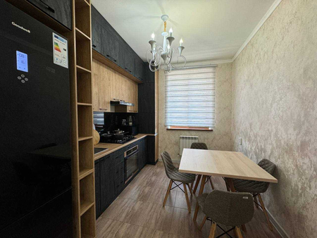 Cдается в аренду 3х комнатная квартира.900$. евро.81 м2. паркенский