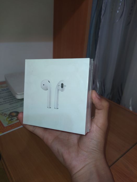 AirPods Wireless Charging Case