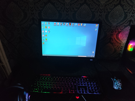 Gaming RGB Pc srochna sotiladi