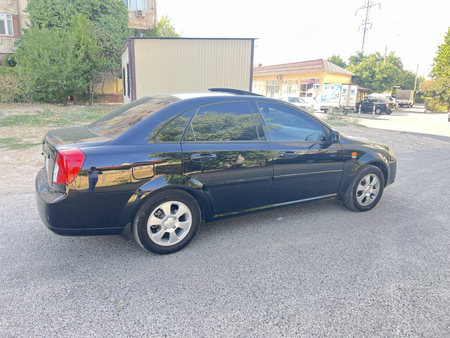 Lacetti 1.8 3 pazitsa sotiladi