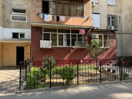 Продается 5ти комнатная квартира за хорошею цену