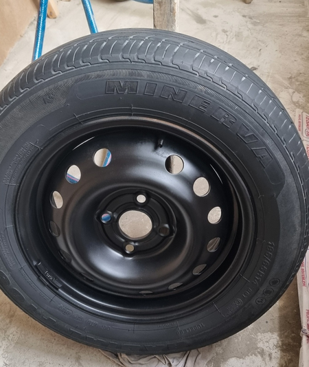 Zapaska R14 sotiladi
