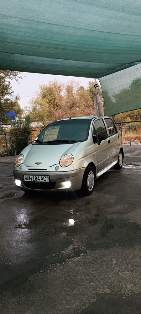 Matiz sotiladi 3000$ kami yoq