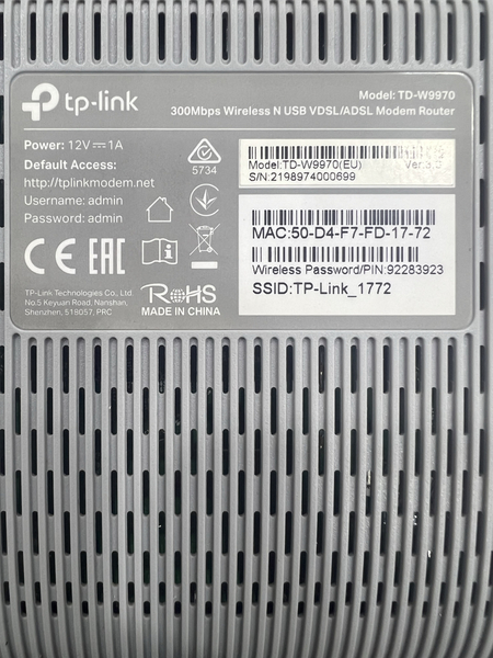 USB portli TP-Link TD-W9970 N300 Wi-Fi router VDSL/ADSL /DSL uskunasi