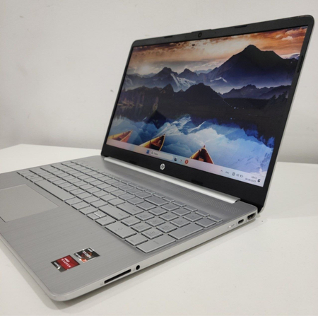 HP Ryzen 7 5800U = Core i7 11- avlod. 8 yader 16 patok