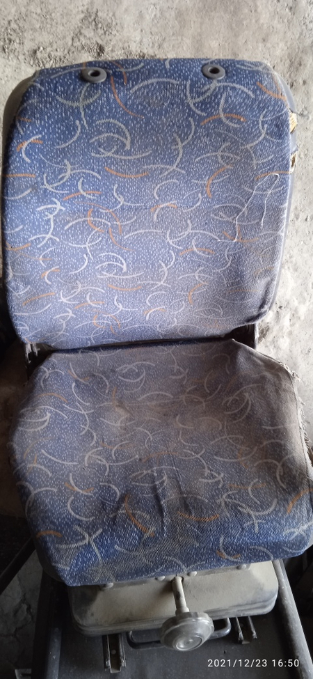 Isuzu avtobus oynalari
