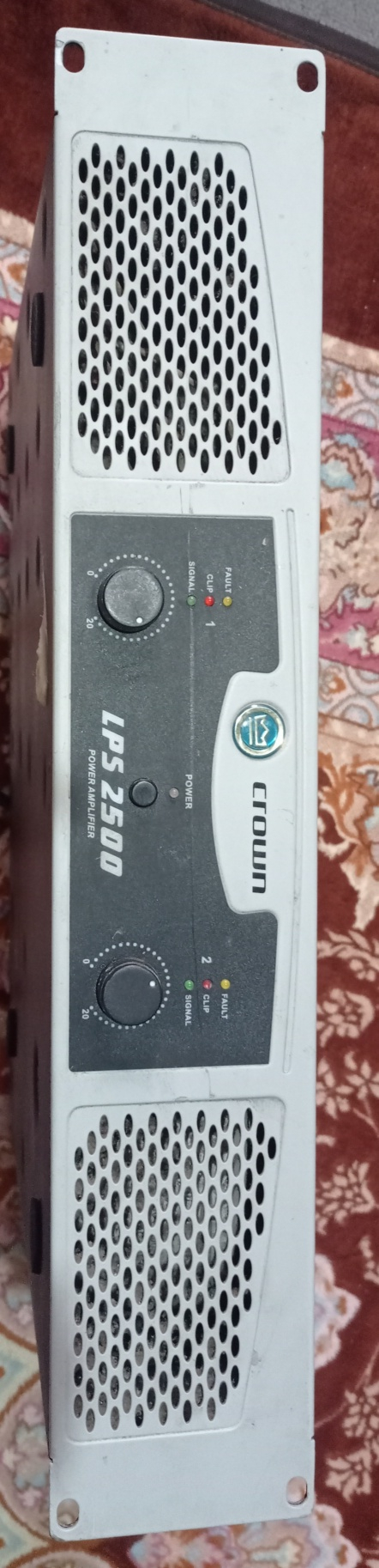 Corwn lps 2500 усилитель