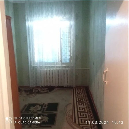 Квартира на Кушбеги 2в3/5/5 без ремонта локации топ