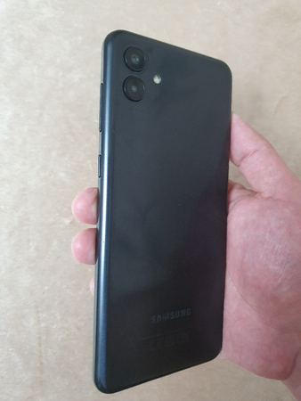 Srochna sotiladi Samsung Galaxy A04 4/64 Gb Black Original yengi madel
